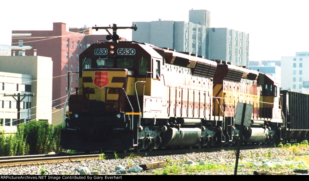 WC SD45 #6630 & 7637 - Wisconsin Central